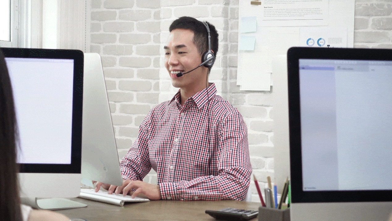 Exceptional customer service is the new industry standard | PwC Australia