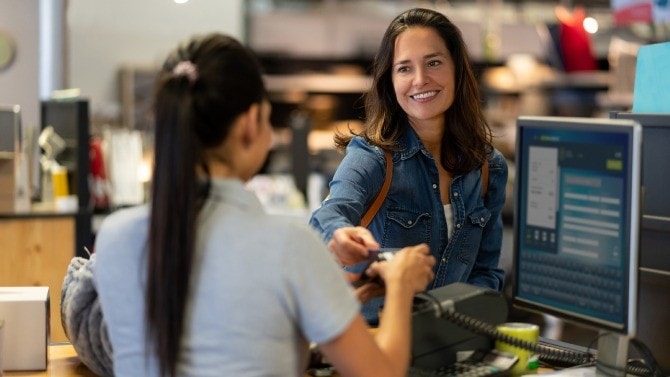 Customer Transformation | PwC Australia