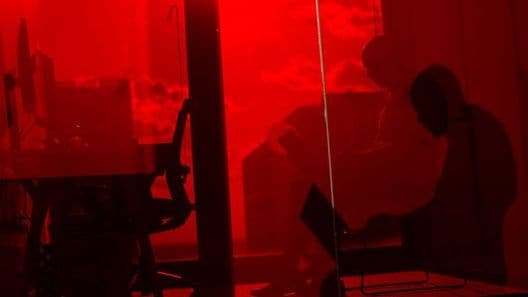 How to solve shadow IT with an enterprise platform